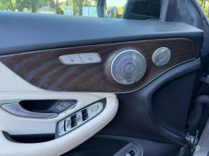 Pelēks Mercedes-Benz C 200 2018 Kauņa, ar dzinēja tilpumu 1.99 L un nobraukumu 94 tūkst. km par 26000 €, foto 17 vietnē AUTOMOTO.COM.LV