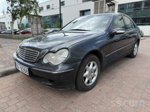 Grey Mercedes-Benz C 200 2000 in Riga, with an engine capacity of 2.00 L and mileage of 0 thousand km for 3400 €, photo 5 on AUTOMOTO.COM.LV