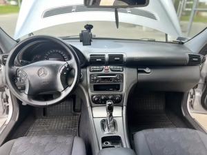 Pelēks Mercedes-Benz C 200 2002 Jēkabpils, ar dzinēja tilpumu 2.00 L un nobraukumu 269 tūkst. km par 2590 €, foto 16 vietnē AUTOMOTO.COM.LV