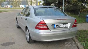 Серый Мерседес Ц 200 2003 в Рига, объемом двигателя 2.00 л и пробегом 286 тыс. км за 3750 €, фото 24 на AUTOMOTO.COM.LV
