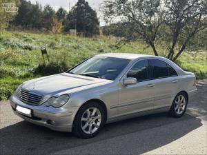 Grey Mercedes-Benz C 200 2003 in Vilnius, with an engine capacity of 2.10 L and mileage of 300 thousand km for 1350 €, photo  on AUTOMOTO.COM.LV