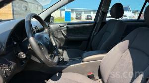 Pelēks Mercedes-Benz C 200 2004 Liepāja, ar dzinēja tilpumu 1.80 L un nobraukumu 273 tūkst. km par 2350 €, foto 10 vietnē AUTOMOTO.COM.LV