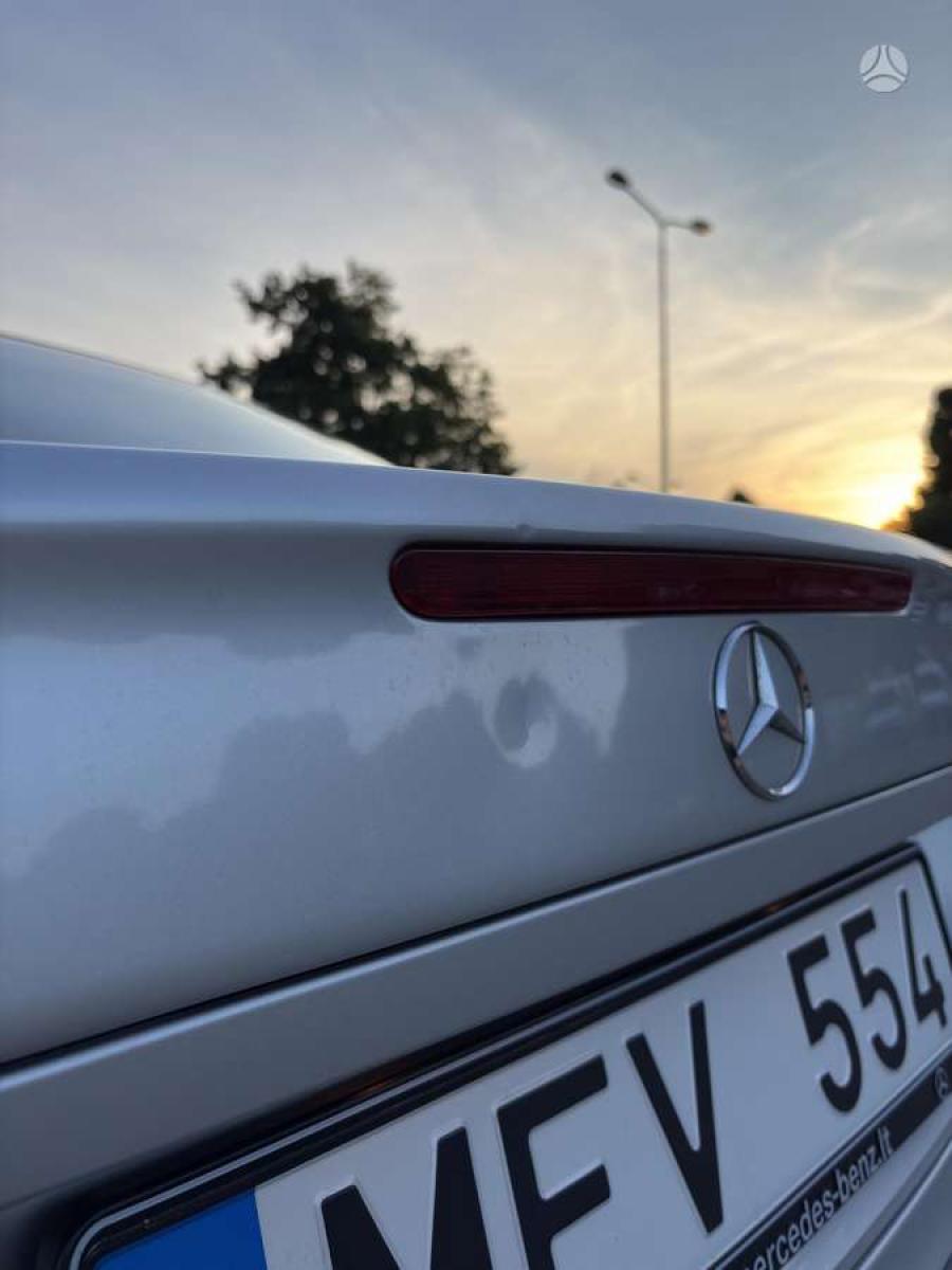 Pelēks Mercedes-Benz C 200 2005 Klaipėda, ar dzinēja tilpumu 2.15 L un nobraukumu 380 tūkst. km par 1900 €, foto 11 vietnē AUTOMOTO.COM.LV
