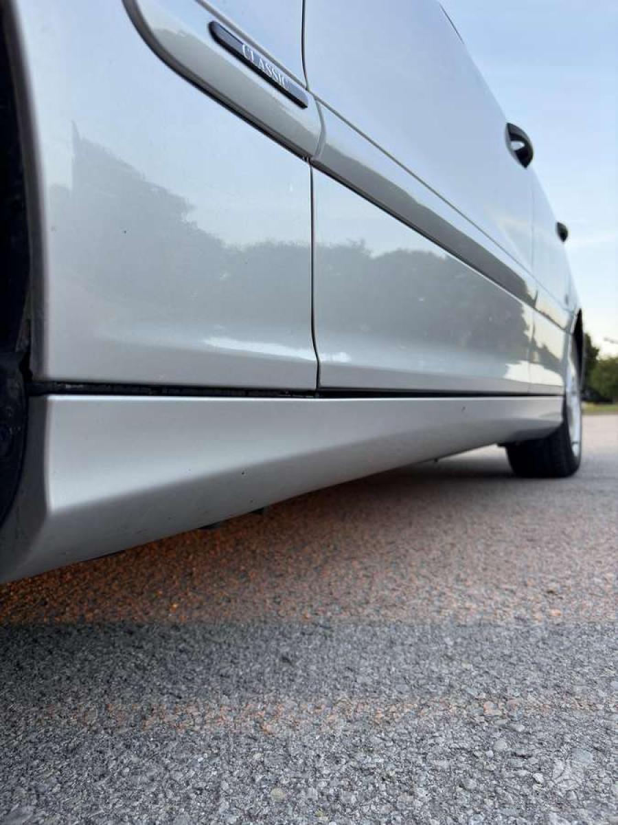 Pelēks Mercedes-Benz C 200 2005 Klaipėda, ar dzinēja tilpumu 2.15 L un nobraukumu 380 tūkst. km par 1900 €, foto 14 vietnē AUTOMOTO.COM.LV