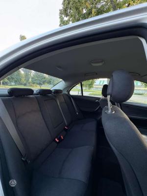 Pelēks Mercedes-Benz C 200 2005 Klaipėda, ar dzinēja tilpumu 2.15 L un nobraukumu 380 tūkst. km par 1900 €, foto 19 vietnē AUTOMOTO.COM.LV