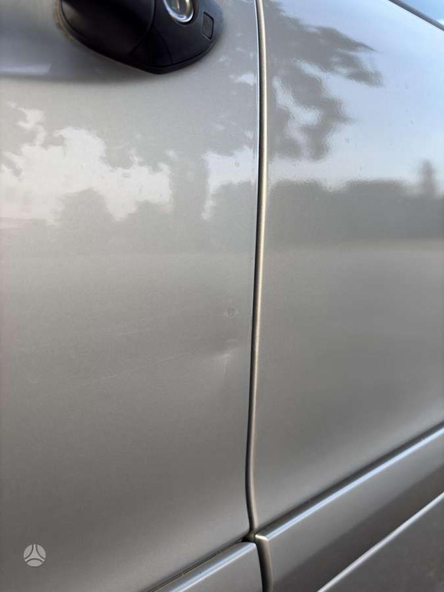 Pelēks Mercedes-Benz C 200 2005 Klaipėda, ar dzinēja tilpumu 2.15 L un nobraukumu 380 tūkst. km par 1900 €, foto 20 vietnē AUTOMOTO.COM.LV