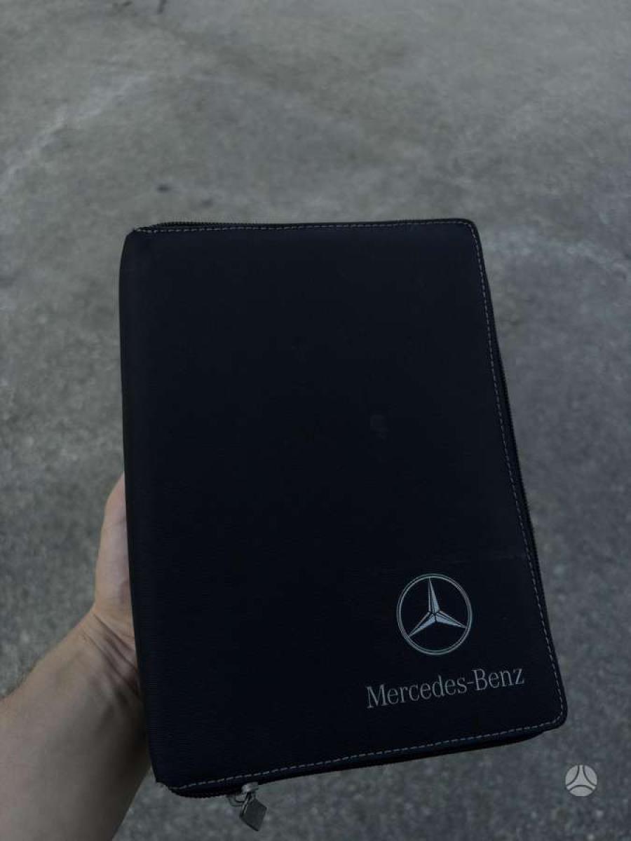 Pelēks Mercedes-Benz C 200 2005 Klaipėda, ar dzinēja tilpumu 2.15 L un nobraukumu 380 tūkst. km par 1900 €, foto 30 vietnē AUTOMOTO.COM.LV