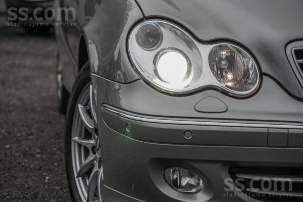 Pelēks Mercedes-Benz C 200 2006 Rīga, ar dzinēja tilpumu 1.80 L un nobraukumu 236 tūkst. km par 3990 €, foto 5 vietnē AUTOMOTO.COM.LV