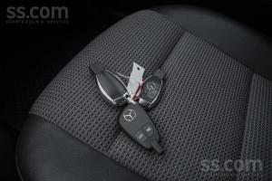 Серый Мерседес Ц 200 2006 в Рига, объемом двигателя 1.80 л и пробегом 236 тыс. км за 3990 €, фото 22 на AUTOMOTO.COM.LV