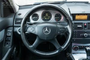 Pelēks Mercedes-Benz C 200 2007 Rīga, ar dzinēja tilpumu 2.20 L un nobraukumu 392 tūkst. km par 3990 €, foto 12 vietnē AUTOMOTO.COM.LV