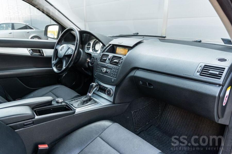Pelēks Mercedes-Benz C 200 2007 Rīga, ar dzinēja tilpumu 2.20 L un nobraukumu 392 tūkst. km par 3990 €, foto 19 vietnē AUTOMOTO.COM.LV