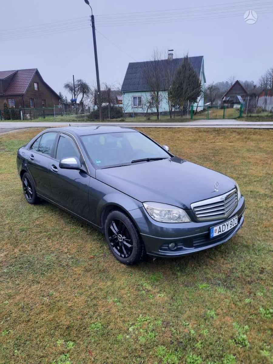 Pelēks Mercedes-Benz C 200 2007 Rokiškis, ar dzinēja tilpumu 1.80 L un nobraukumu 202 tūkst. km par 3500 €, foto 3 vietnē AUTOMOTO.COM.LV