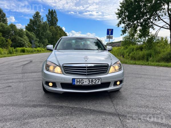 Pelēks Mercedes-Benz C 200 2007 Rīga, ar dzinēja tilpumu 2.20 L un nobraukumu 163 tūkst. km par 5500 €, foto 3 vietnē AUTOMOTO.COM.LV