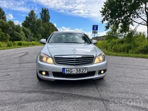 Pelēks Mercedes-Benz C 200 2007 Rīga, ar dzinēja tilpumu 2.20 L un nobraukumu 163 tūkst. km par 5500 €, foto 3 vietnē AUTOMOTO.COM.LV