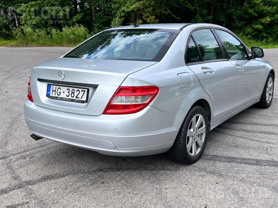 Pelēks Mercedes-Benz C 200 2007 Rīga, ar dzinēja tilpumu 2.20 L un nobraukumu 163 tūkst. km par 5500 €, foto 7 vietnē AUTOMOTO.COM.LV