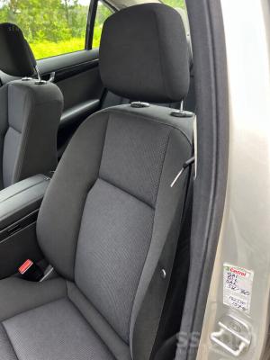 Pelēks Mercedes-Benz C 200 2007 Rīga, ar dzinēja tilpumu 2.20 L un nobraukumu 163 tūkst. km par 5500 €, foto 16 vietnē AUTOMOTO.COM.LV