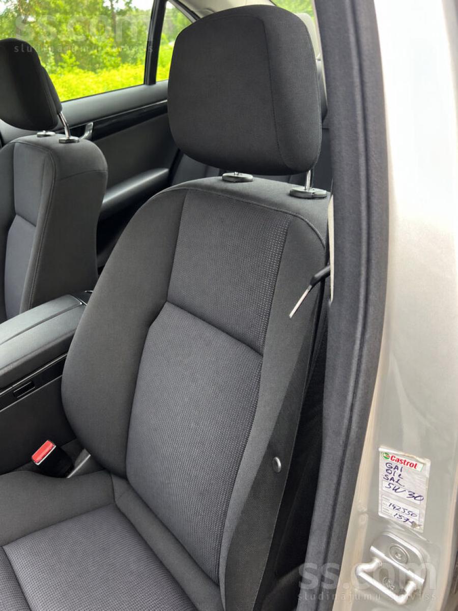 Pelēks Mercedes-Benz C 200 2007 Rīga, ar dzinēja tilpumu 2.20 L un nobraukumu 163 tūkst. km par 5500 €, foto 16 vietnē AUTOMOTO.COM.LV