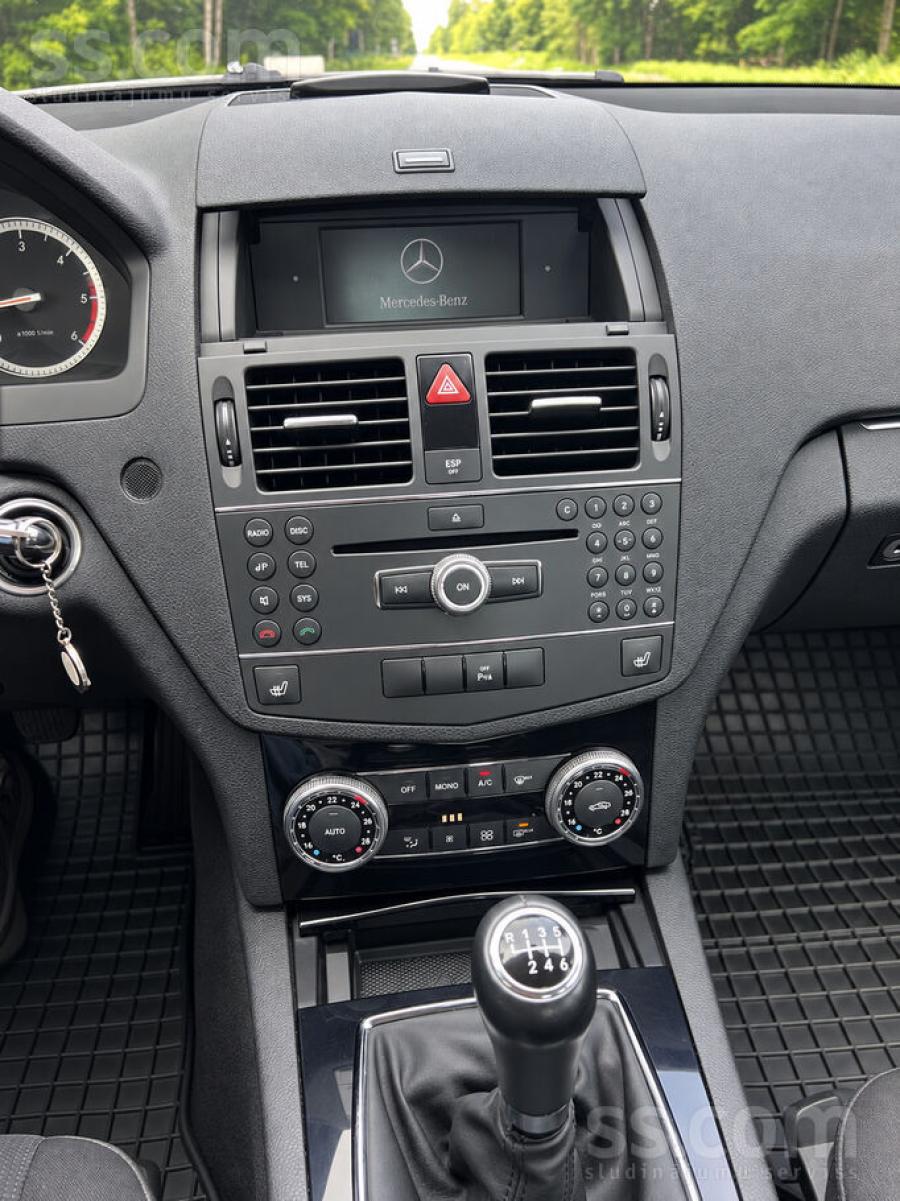 Pelēks Mercedes-Benz C 200 2007 Rīga, ar dzinēja tilpumu 2.20 L un nobraukumu 163 tūkst. km par 5500 €, foto 17 vietnē AUTOMOTO.COM.LV