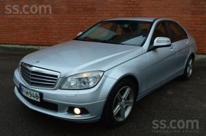 Pelēks Mercedes-Benz C 200 2008 Dobele, ar dzinēja tilpumu 2.20 L un nobraukumu 356 tūkst. km par 3200 €, foto 3 vietnē AUTOMOTO.COM.LV
