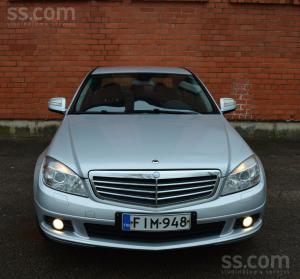 Pelēks Mercedes-Benz C 200 2008 Dobele, ar dzinēja tilpumu 2.20 L un nobraukumu 356 tūkst. km par 3200 €, foto 5 vietnē AUTOMOTO.COM.LV