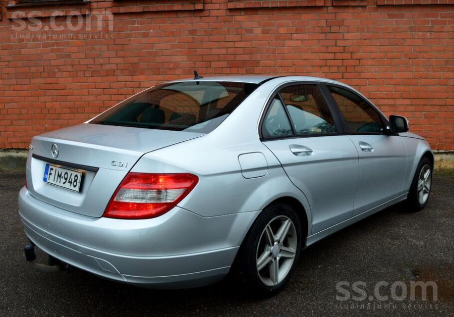 Pelēks Mercedes-Benz C 200 2008 Dobele, ar dzinēja tilpumu 2.20 L un nobraukumu 356 tūkst. km par 3200 €, foto 8 vietnē AUTOMOTO.COM.LV