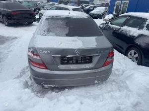 Grey Mercedes-Benz C 200 2008 in Kaunas, with an engine capacity of 1.80 L and mileage of 321 thousand km for 3799 €, photo 3 on AUTOMOTO.COM.LV