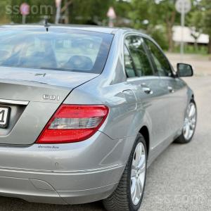 Grey Mercedes-Benz C 200 2008 in Riga, with an engine capacity of 2.10 L and mileage of 308 thousand km for 4000 €, photo 5 on AUTOMOTO.COM.LV