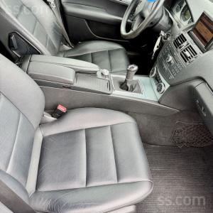 Grey Mercedes-Benz C 200 2008 in Riga, with an engine capacity of 2.10 L and mileage of 308 thousand km for 4000 €, photo 9 on AUTOMOTO.COM.LV
