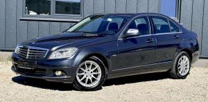 Pelēks Mercedes-Benz C 200 2008 Klaipėda, ar dzinēja tilpumu 2.15 L un nobraukumu 302 tūkst. km par 4150 €, foto  vietnē AUTOMOTO.COM.LV
