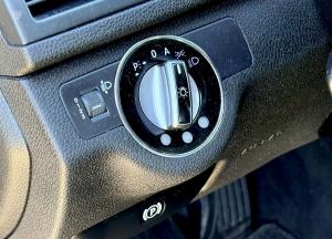 Pelēks Mercedes-Benz C 200 2008 Klaipėda, ar dzinēja tilpumu 2.15 L un nobraukumu 302 tūkst. km par 4150 €, foto 15 vietnē AUTOMOTO.COM.LV