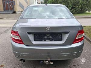 Pelēks Mercedes-Benz C 200 2008 Ukmergė, ar dzinēja tilpumu 2.20 L un nobraukumu 324 tūkst. km par 3250 €, foto 6 vietnē AUTOMOTO.COM.LV