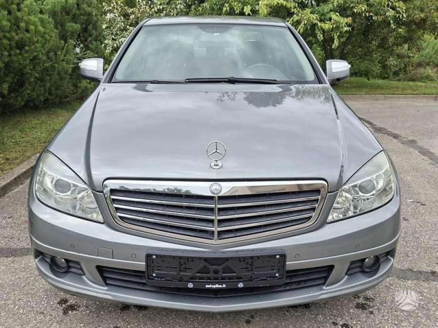 Pelēks Mercedes-Benz C 200 2008 Ukmergė, ar dzinēja tilpumu 2.20 L un nobraukumu 324 tūkst. km par 3250 €, foto 7 vietnē AUTOMOTO.COM.LV