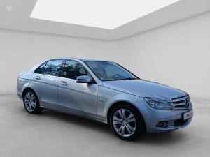 Pelēks Mercedes-Benz C 200 2009 Viļņa, ar dzinēja tilpumu 2.15 L un nobraukumu 286 tūkst. km par 4900 €, foto 5 vietnē AUTOMOTO.COM.LV