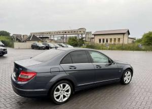 Grey Mercedes-Benz C 200 2010 in Telschi, with an engine capacity of 2.20 L and mileage of 252 thousand km for 4990 €, photo 11 on AUTOMOTO.COM.LV