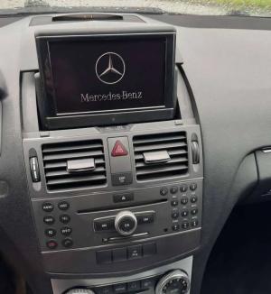 Grey Mercedes-Benz C 200 2010 in Telschi, with an engine capacity of 2.20 L and mileage of 252 thousand km for 4990 €, photo 17 on AUTOMOTO.COM.LV