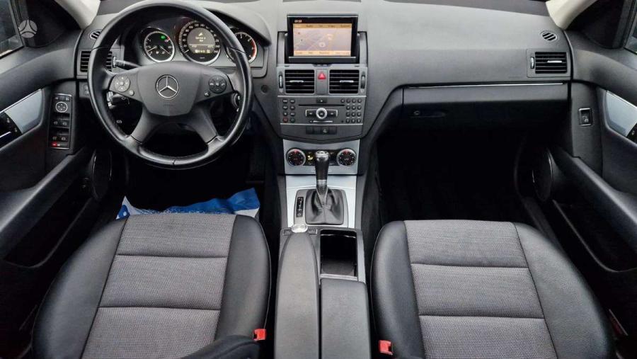 Grey Mercedes-Benz C 200 2011 in Marijampole, with an engine capacity of 2.15 L and mileage of 284 thousand km for 6990 €, photo 17 on AUTOMOTO.COM.LV