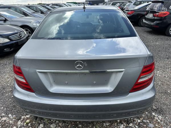 Grey Mercedes-Benz C 200 2011 in Giraite, with an engine capacity of 2.20 L and mileage of 224 thousand km for 4950 €, photo 6 on AUTOMOTO.COM.LV