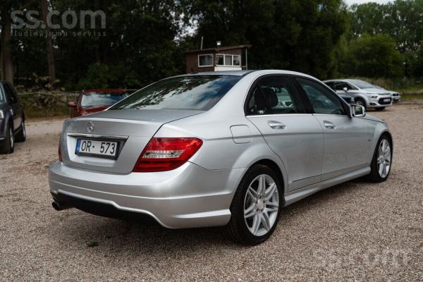 Grey Mercedes-Benz C 200 2011 in Liepaja, with an engine capacity of 2.20 L and mileage of 280 thousand km for 5500 €, photo 6 on AUTOMOTO.COM.LV