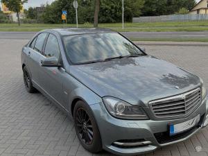 Grey Mercedes-Benz C 200 2011 in Panevezys, with an engine capacity of 2.14 L and mileage of 256 thousand km for 5300 €, photo  on AUTOMOTO.COM.LV