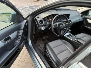 Grey Mercedes-Benz C 200 2011 in Panevezys, with an engine capacity of 2.14 L and mileage of 256 thousand km for 5300 €, photo 9 on AUTOMOTO.COM.LV