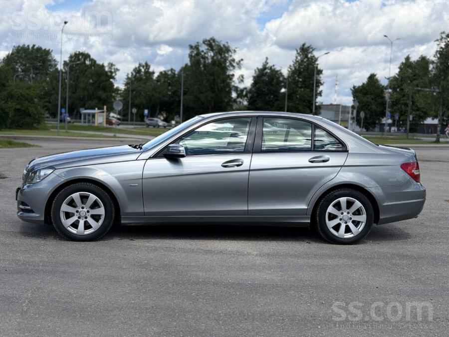Pelēks Mercedes-Benz C 200 2012 Ogre, ar dzinēja tilpumu 2.20 L un nobraukumu 247 tūkst. km par 7490 €, foto 5 vietnē AUTOMOTO.COM.LV