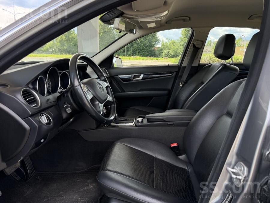Pelēks Mercedes-Benz C 200 2012 Ogre, ar dzinēja tilpumu 2.20 L un nobraukumu 247 tūkst. km par 7490 €, foto 12 vietnē AUTOMOTO.COM.LV