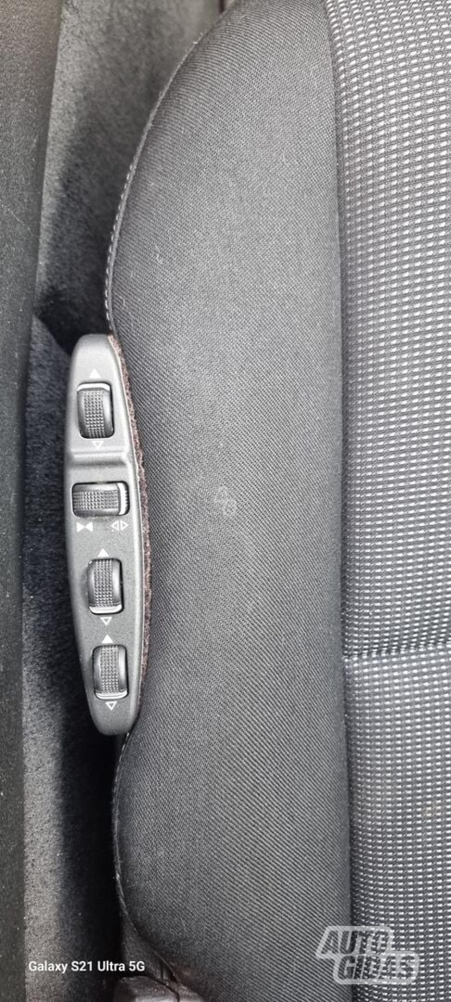 Pelēks Mercedes-Benz C 200 2013 Kėdainiai, ar dzinēja tilpumu 2.10 L un nobraukumu 231 tūkst. km par 6199 €, foto 17 vietnē AUTOMOTO.COM.LV