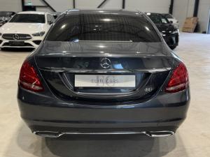 Pelēks Mercedes-Benz C 200 2014 Rīga, ar dzinēja tilpumu 2.00 L un nobraukumu 179 tūkst. km par 13990 €, foto 6 vietnē AUTOMOTO.COM.LV