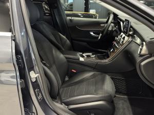 Pelēks Mercedes-Benz C 200 2014 Rīga, ar dzinēja tilpumu 2.00 L un nobraukumu 179 tūkst. km par 13990 €, foto 12 vietnē AUTOMOTO.COM.LV