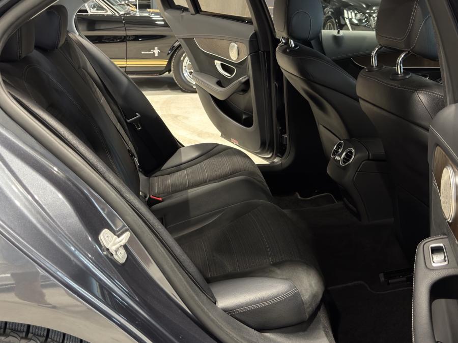 Pelēks Mercedes-Benz C 200 2014 Rīga, ar dzinēja tilpumu 2.00 L un nobraukumu 179 tūkst. km par 13990 €, foto 27 vietnē AUTOMOTO.COM.LV
