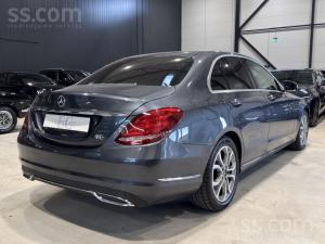 Grey Mercedes-Benz C 200 2014 in Riga, with an engine capacity of 2.00 L and mileage of 179 thousand km for 13990 €, photo 7 on AUTOMOTO.COM.LV
