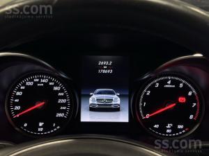 Grey Mercedes-Benz C 200 2014 in Riga, with an engine capacity of 2.00 L and mileage of 179 thousand km for 13990 €, photo 15 on AUTOMOTO.COM.LV