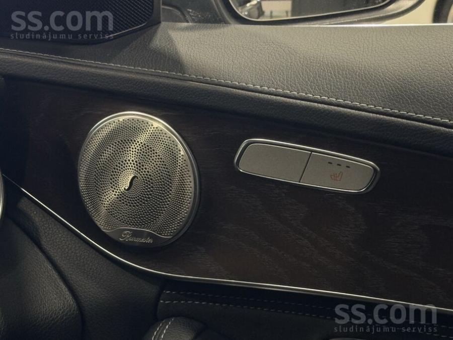 Grey Mercedes-Benz C 200 2014 in Riga, with an engine capacity of 2.00 L and mileage of 179 thousand km for 13990 €, photo 24 on AUTOMOTO.COM.LV
