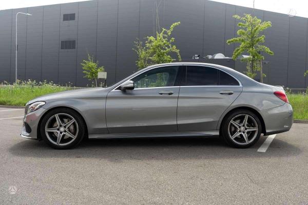 Pelēks Mercedes-Benz C 200 2015 Viļņa, ar dzinēja tilpumu 1.60 L un nobraukumu 216 tūkst. km par 10750 €, foto 4 vietnē AUTOMOTO.COM.LV